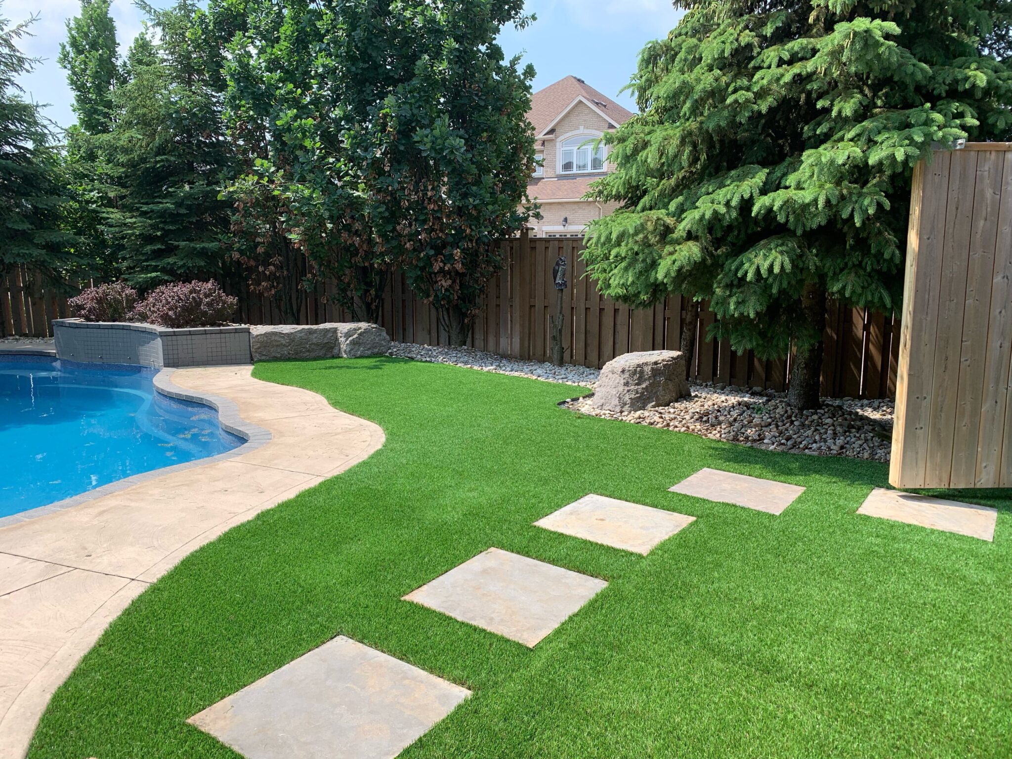 10 Ways To Keep Ticks Away From Your Yard - AGL Grass